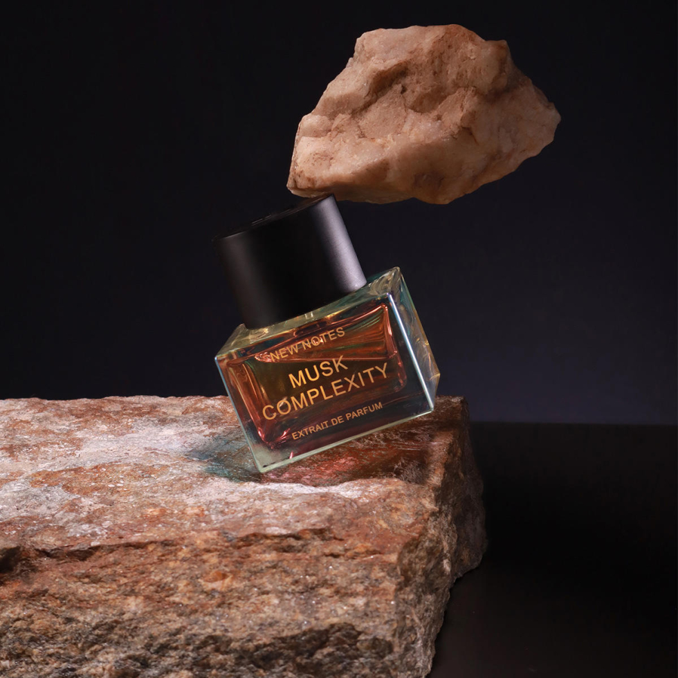 New Notes MUSK COMPLEXITY EXTRAIT DE PA acheter en ligne | baslerbeauty
